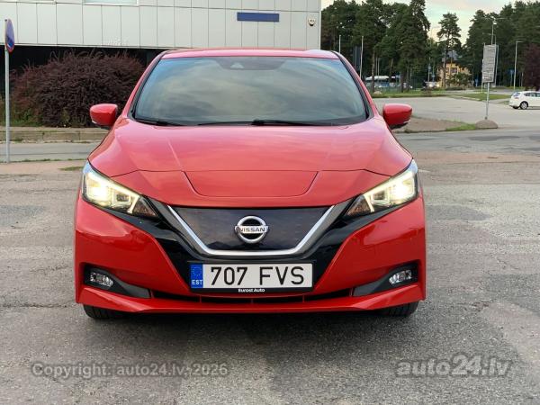 Nissan Leaf 2022 Tallina vietnē Sarkans Nissan Leaf 2022 Tallina, ar dzinēja tilpumu 0.00 L un nobraukumu 53 tūkst. km par 15900 €, foto 8 vietnē AUTOMOTO.COM.LV