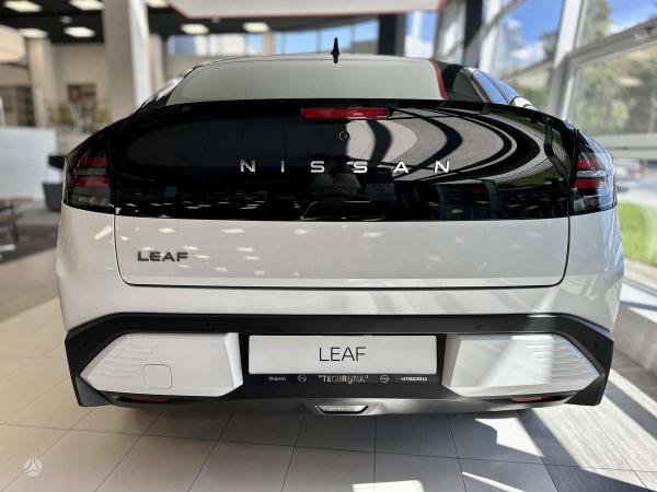 Balts Nissan Leaf 2026 Klaipėda, ar dzinēja tilpumu 0.00 L un nobraukumu 0 tūkst. km par 40890 €, foto 5 vietnē AUTOMOTO.COM.LV
