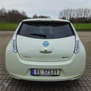 White Nissan Leaf 2012 in Marijampole, with an engine capacity of 0.00 L and mileage of 119 thousand km for 2200 €, photo 6 on AUTOMOTO.COM.LV