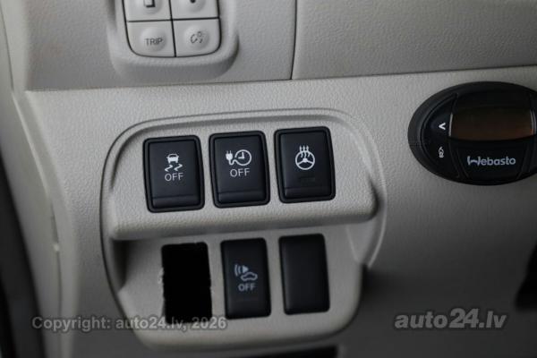 Balts Nissan Leaf 2012 Tallina, ar dzinēja tilpumu 0.00 L un nobraukumu 159 tūkst. km par 2999 €, foto 8 vietnē AUTOMOTO.COM.LV