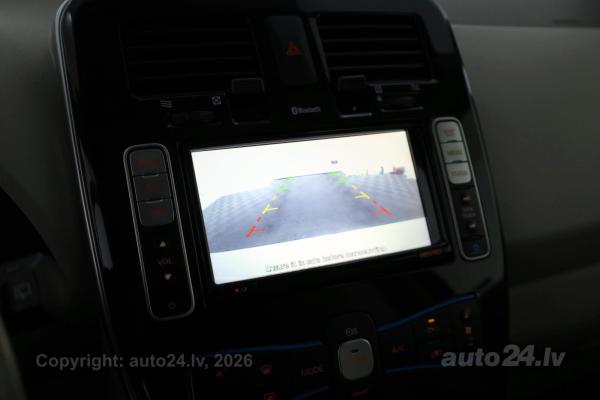 Balts Nissan Leaf 2012 Tallina, ar dzinēja tilpumu 0.00 L un nobraukumu 159 tūkst. km par 2999 €, foto 9 vietnē AUTOMOTO.COM.LV