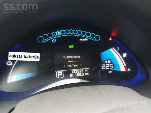 Balts Nissan Leaf 2012 Rīga, ar dzinēja tilpumu 0.00 L un nobraukumu 133 tūkst. km par 5900 €, foto 8 vietnē AUTOMOTO.COM.LV