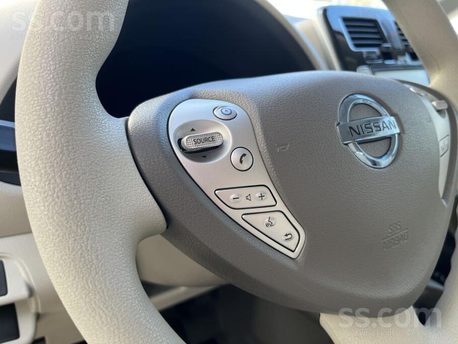 Balts Nissan Leaf 2012 Jelgava, ar dzinēja tilpumu 0.00 L un nobraukumu 171 tūkst. km par 4590 €, foto 11 vietnē AUTOMOTO.COM.LV