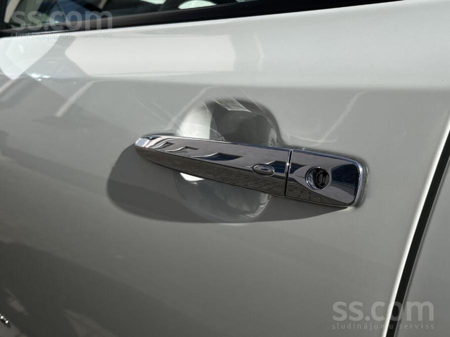 Balts Nissan Leaf 2012 Jelgava, ar dzinēja tilpumu 0.00 L un nobraukumu 171 tūkst. km par 4590 €, foto 16 vietnē AUTOMOTO.COM.LV