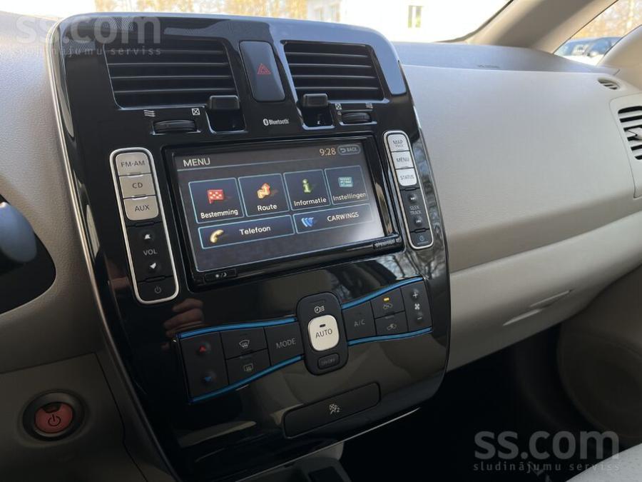 Balts Nissan Leaf 2012 Jelgava, ar dzinēja tilpumu 0.00 L un nobraukumu 171 tūkst. km par 4590 €, foto 20 vietnē AUTOMOTO.COM.LV