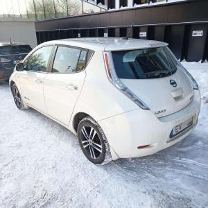 White Nissan Leaf 2013 in Vilnius, with an engine capacity of 0.00 L and mileage of 171 thousand km for 4950 €, photo 4 on AUTOMOTO.COM.LV