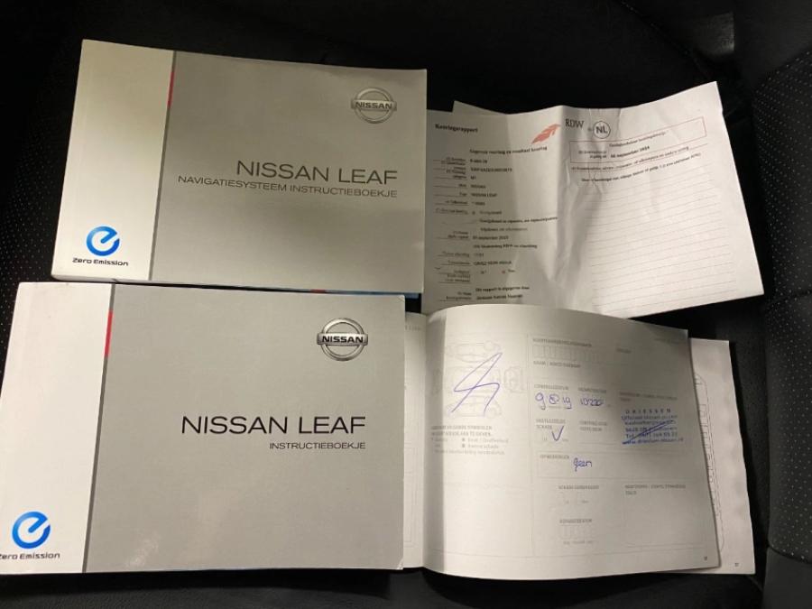 White Nissan Leaf 2013 in Riga, with an engine capacity of 0.00 L and mileage of 118 thousand km for 8950 €, photo 24 on AUTOMOTO.COM.LV
