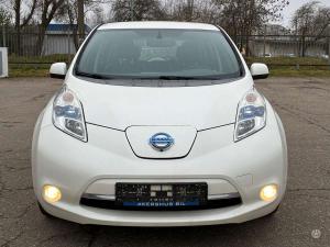 Balts Nissan Leaf 2014 Marijampole, ar dzinēja tilpumu 0.00 L un nobraukumu 109 tūkst. km par 3850 €, foto 6 vietnē AUTOMOTO.COM.LV