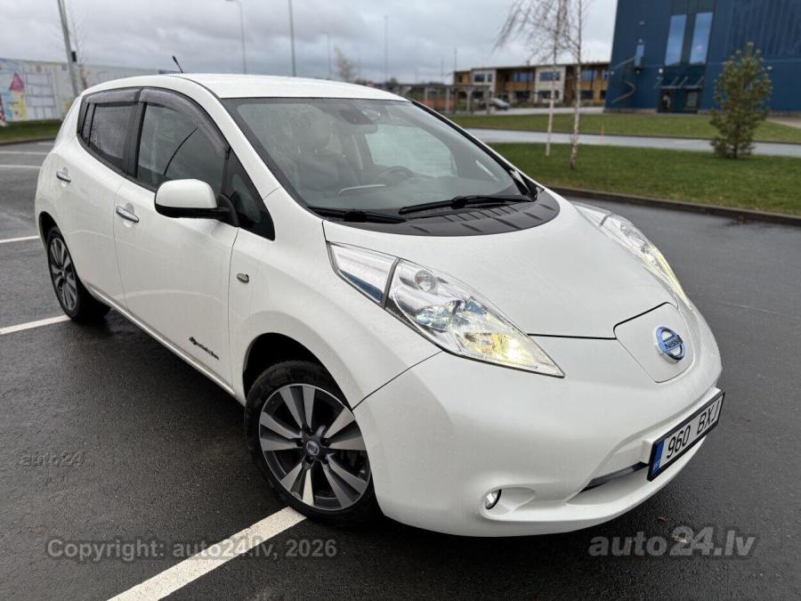 Balts Nissan Leaf 2014 Tallina, ar dzinēja tilpumu 0.00 L un nobraukumu 190 tūkst. km par 3850 €, foto 12 vietnē AUTOMOTO.COM.LV