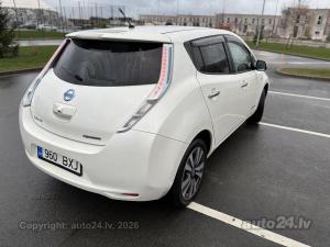 Balts Nissan Leaf 2014 Tallina, ar dzinēja tilpumu 0.00 L un nobraukumu 190 tūkst. km par 3850 €, foto 14 vietnē AUTOMOTO.COM.LV