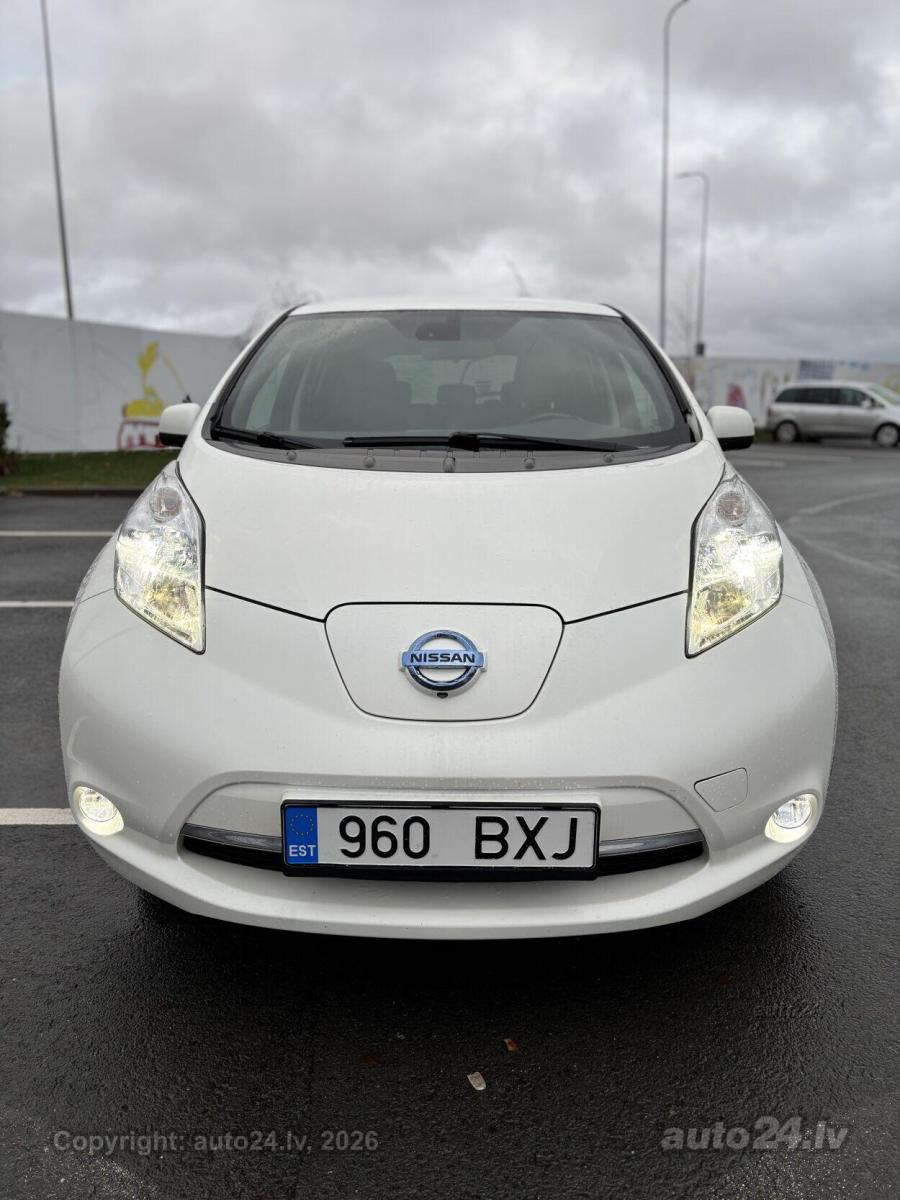 Balts Nissan Leaf 2014 Tallina, ar dzinēja tilpumu 0.00 L un nobraukumu 190 tūkst. km par 3850 €, foto 17 vietnē AUTOMOTO.COM.LV