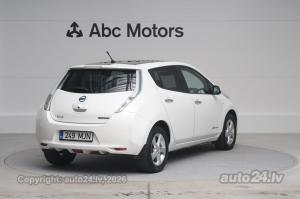 White Nissan Leaf 2014 in Tallinn, with an engine capacity of 0.00 L and mileage of 80 thousand km for 3890 €, photo 4 on AUTOMOTO.COM.LV