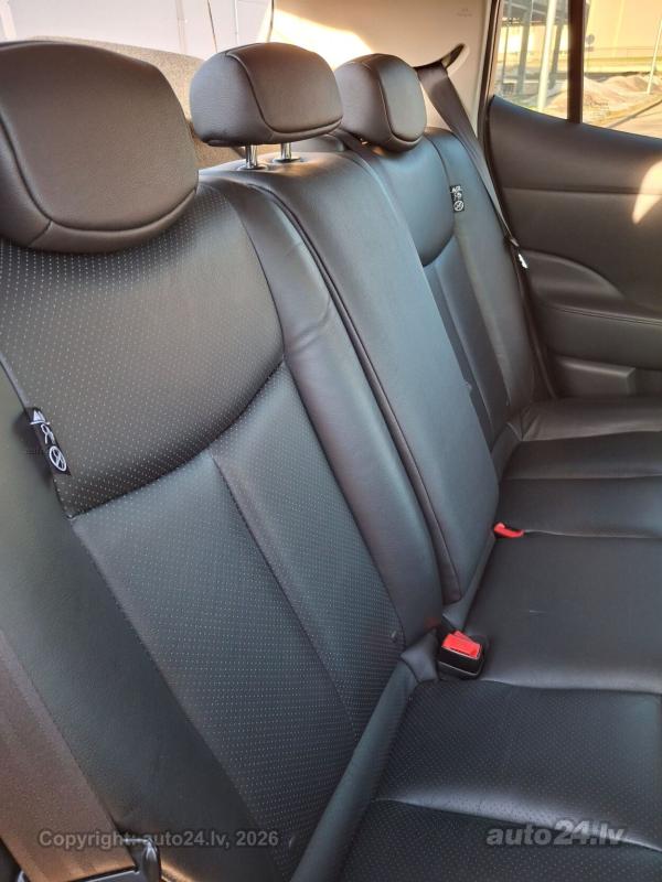 Balts Nissan Leaf 2014 Veru, ar dzinēja tilpumu 0.00 L un nobraukumu 81 tūkst. km par 5400 €, foto 11 vietnē AUTOMOTO.COM.LV