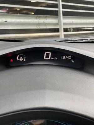 Balts Nissan Leaf 2014 Rīga, ar dzinēja tilpumu 0.10 L un nobraukumu 156 tūkst. km par 7500 €, foto 13 vietnē AUTOMOTO.COM.LV