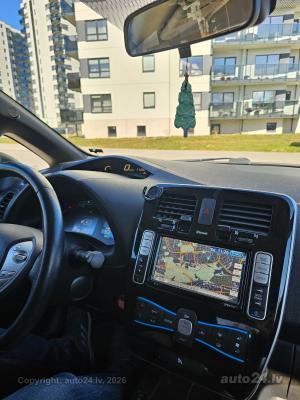 Balts Nissan Leaf 2015 Tallina, ar dzinēja tilpumu 0.00 L un nobraukumu 152 tūkst. km par 4600 €, foto 21 vietnē AUTOMOTO.COM.LV