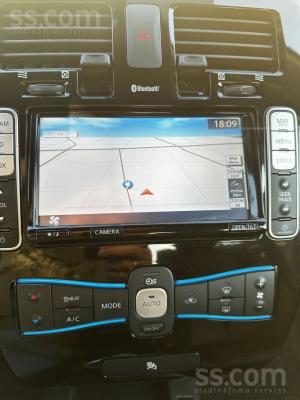 White Nissan Leaf 2015 in Riga, with an engine capacity of 0.00 L and mileage of 137 thousand km for 5590 €, photo 19 on AUTOMOTO.COM.LV