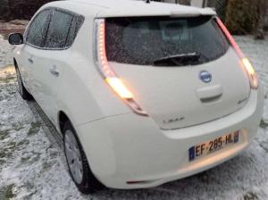 Balts Nissan Leaf 2016 Viļņa, ar dzinēja tilpumu 0.00 L un nobraukumu 80 tūkst. km par 5500 €, foto  vietnē AUTOMOTO.COM.LV