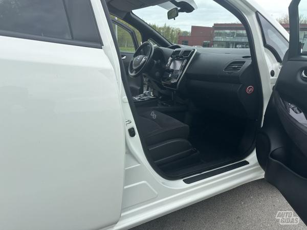 Balts Nissan Leaf 2016 Vilkaviškis, ar dzinēja tilpumu 0.00 L un nobraukumu 70 tūkst. km par 6350 €, foto 7 vietnē AUTOMOTO.COM.LV