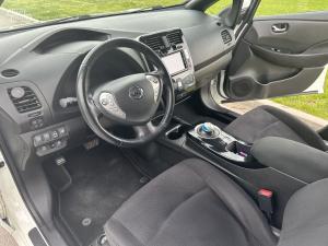 Balts Nissan Leaf 2016 Vilkaviškis, ar dzinēja tilpumu 0.00 L un nobraukumu 70 tūkst. km par 6350 €, foto 10 vietnē AUTOMOTO.COM.LV
