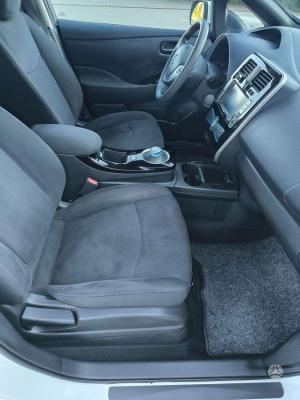 Balts Nissan Leaf 2016 Šauļi, ar dzinēja tilpumu 0.00 L un nobraukumu 60 tūkst. km par 5900 €, foto 25 vietnē AUTOMOTO.COM.LV