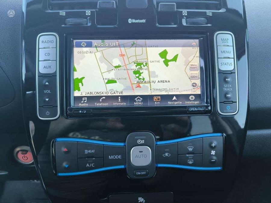 Balts Nissan Leaf 2016 Šauļi, ar dzinēja tilpumu 0.00 L un nobraukumu 60 tūkst. km par 5900 €, foto 34 vietnē AUTOMOTO.COM.LV