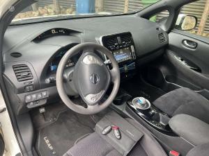 Balts Nissan Leaf 2016 Viļņa, ar dzinēja tilpumu 0.00 L un nobraukumu 97 tūkst. km par 4999 €, foto 17 vietnē AUTOMOTO.COM.LV