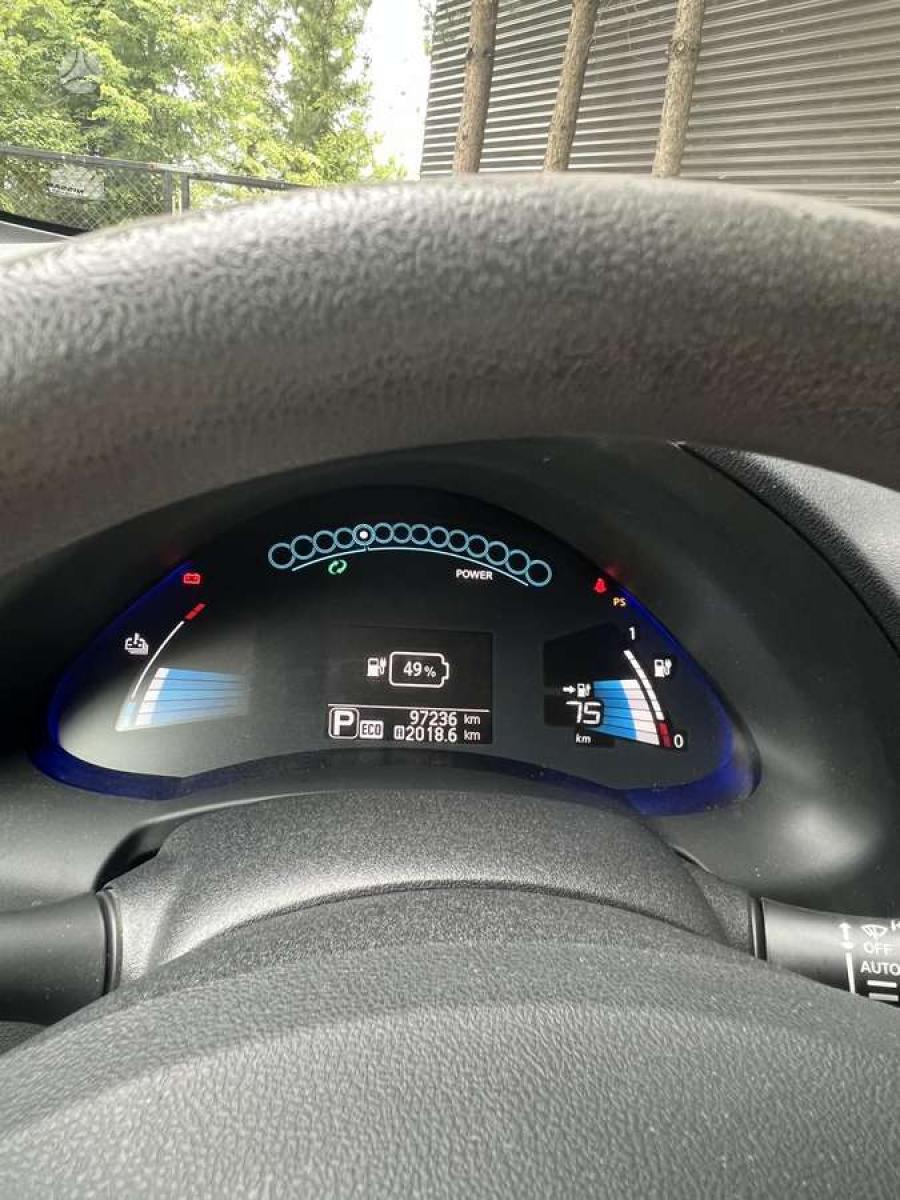 Balts Nissan Leaf 2016 Viļņa, ar dzinēja tilpumu 0.00 L un nobraukumu 97 tūkst. km par 4999 €, foto 18 vietnē AUTOMOTO.COM.LV