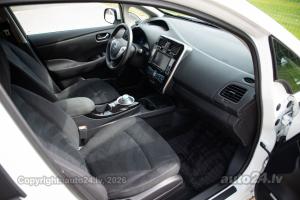 White Nissan Leaf 2017 in Tallinn, with an engine capacity of 0.00 L and mileage of 53 thousand km for 8100 €, photo 15 on AUTOMOTO.COM.LV