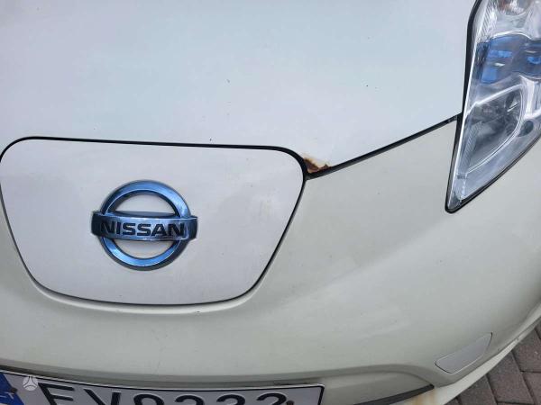 Balts Nissan Leaf 2017 Viļņa, ar dzinēja tilpumu 0.00 L un nobraukumu 133 tūkst. km par 5100 €, foto 9 vietnē AUTOMOTO.COM.LV