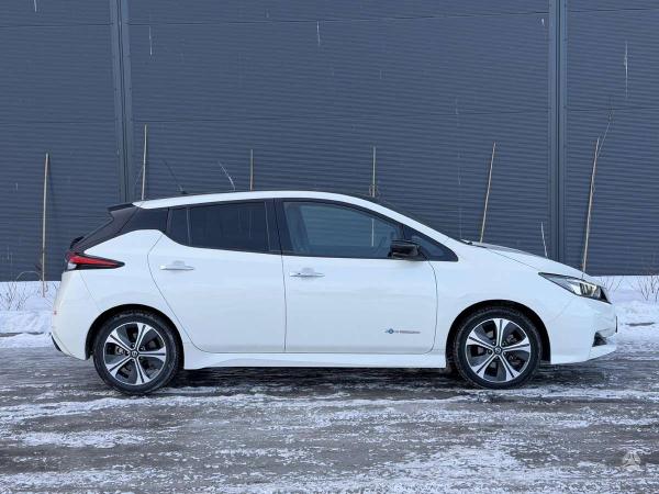 Balts Nissan Leaf 2018 Viļņa, ar dzinēja tilpumu 0.00 L un nobraukumu 134 tūkst. km par 8999 €, foto 8 vietnē AUTOMOTO.COM.LV