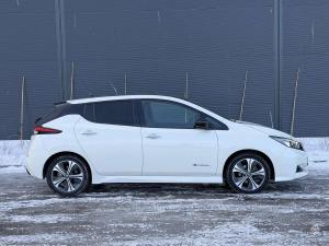 Balts Nissan Leaf 2018 Viļņa, ar dzinēja tilpumu 0.00 L un nobraukumu 134 tūkst. km par 8999 €, foto 8 vietnē AUTOMOTO.COM.LV