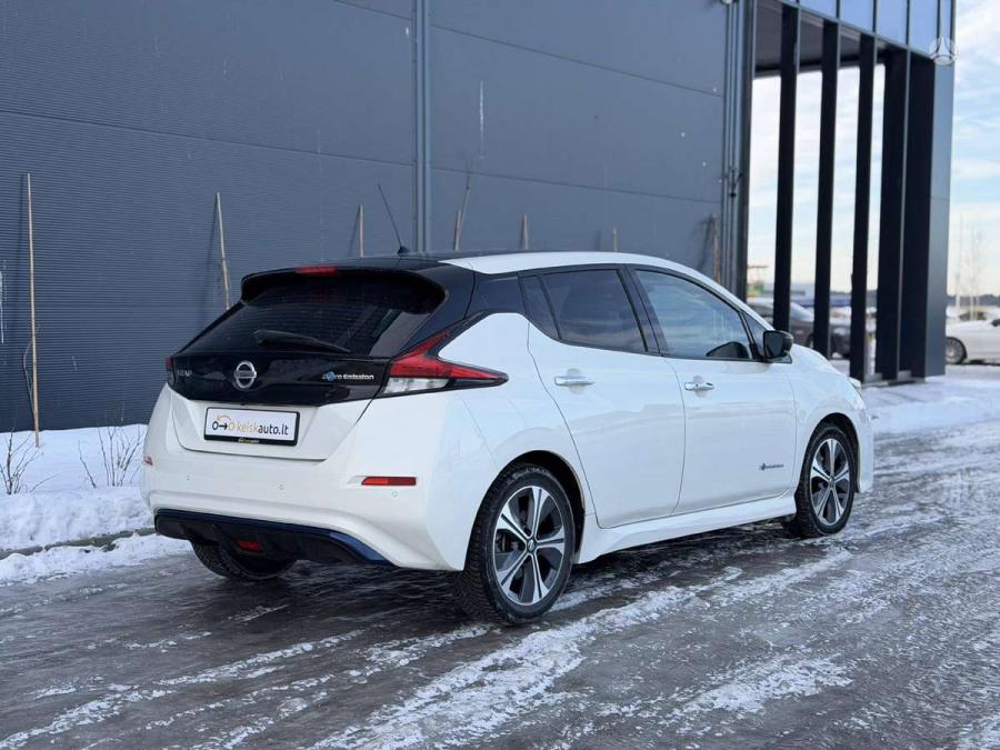 Balts Nissan Leaf 2018 Viļņa, ar dzinēja tilpumu 0.00 L un nobraukumu 134 tūkst. km par 8999 €, foto 9 vietnē AUTOMOTO.COM.LV