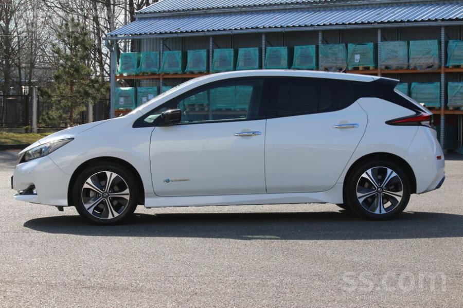 Balts Nissan Leaf 2018 Rīga, ar dzinēja tilpumu 0.00 L un nobraukumu 0 tūkst. km par 10990 €, foto 6 vietnē AUTOMOTO.COM.LV