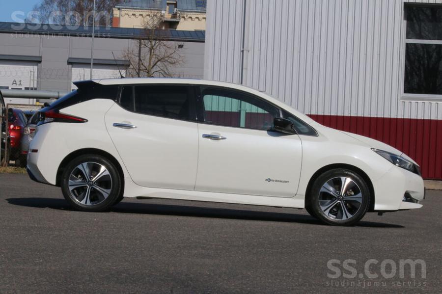 Balts Nissan Leaf 2018 Rīga, ar dzinēja tilpumu 0.00 L un nobraukumu 0 tūkst. km par 10990 €, foto 7 vietnē AUTOMOTO.COM.LV
