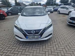 White Nissan Leaf 2018 in Taurage, with an engine capacity of 0.00 L and mileage of 28 thousand km for 10500 €, photo 4 on AUTOMOTO.COM.LV