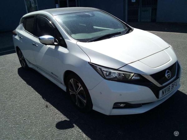 Balts Nissan Leaf 2018 Šauļi, ar dzinēja tilpumu 0.00 L un nobraukumu 94 tūkst. km par 4999 €, foto 1 vietnē AUTOMOTO.COM.LV