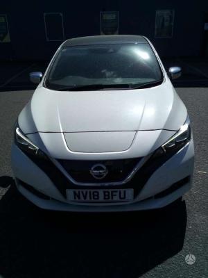 White Nissan Leaf 2018 in Siauliai, with an engine capacity of 0.00 L and mileage of 94 thousand km for 4999 €, photo 3 on AUTOMOTO.COM.LV