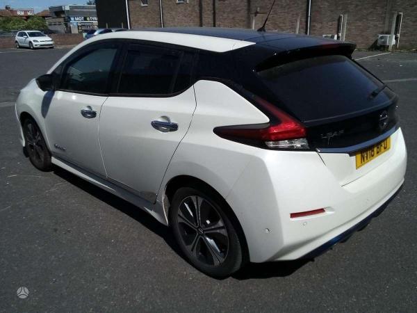 Balts Nissan Leaf 2018 Šauļi, ar dzinēja tilpumu 0.00 L un nobraukumu 94 tūkst. km par 4999 €, foto 6 vietnē AUTOMOTO.COM.LV