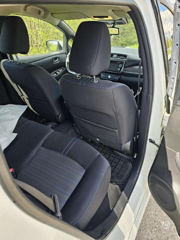 Balts Nissan Leaf 2018 Šauļi, ar dzinēja tilpumu 0.00 L un nobraukumu 63 tūkst. km par 10000 €, foto 9 vietnē AUTOMOTO.COM.LV