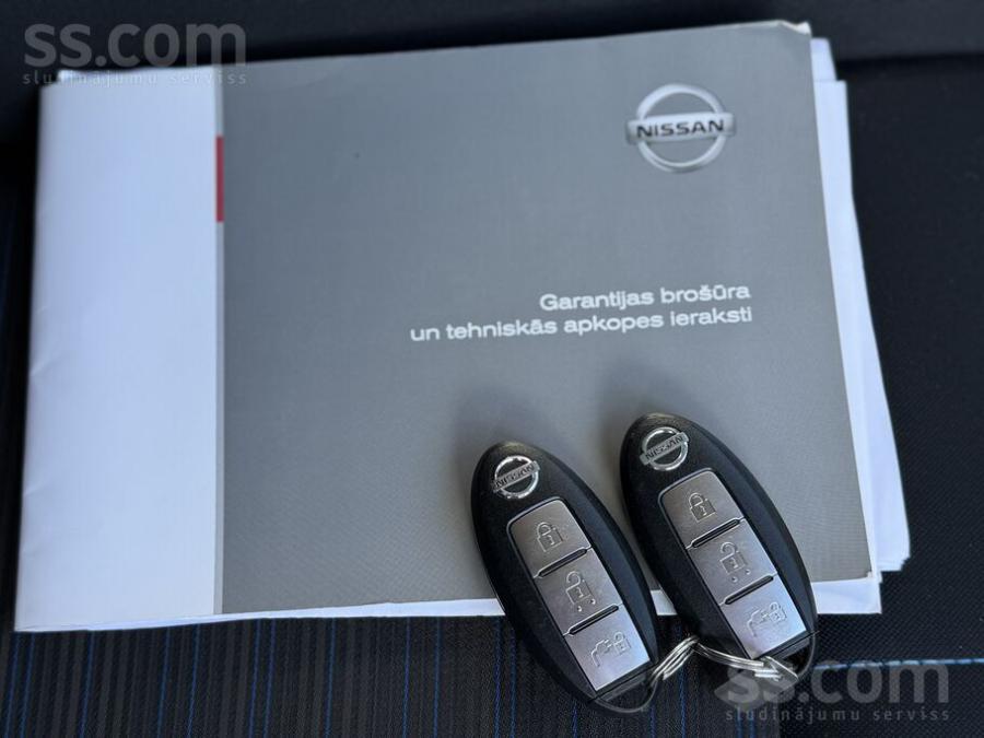 White Nissan Leaf 2018 in Riga, with an engine capacity of 0.00 L and mileage of 130 thousand km for 8900 €, photo 22 on AUTOMOTO.COM.LV