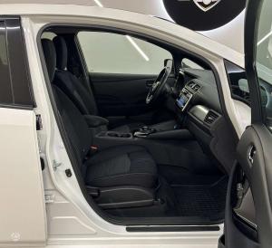 White Nissan Leaf 2018 in Marijampole, with an engine capacity of 0.00 L and mileage of 75 thousand km for 10999 €, photo 16 on AUTOMOTO.COM.LV