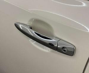 White Nissan Leaf 2018 in Marijampole, with an engine capacity of 0.00 L and mileage of 75 thousand km for 10999 €, photo 33 on AUTOMOTO.COM.LV