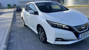 White Nissan Leaf 2018 in Vilnius, with an engine capacity of 0.00 L and mileage of 97 thousand km for 10500 €, photo 4 on AUTOMOTO.COM.LV
