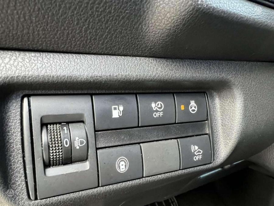 Balts Nissan Leaf 2018 Viļņa, ar dzinēja tilpumu 0.00 L un nobraukumu 112 tūkst. km par 8999 €, foto 16 vietnē AUTOMOTO.COM.LV