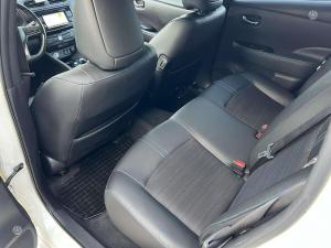 Balts Nissan Leaf 2018 Viļņa, ar dzinēja tilpumu 0.00 L un nobraukumu 112 tūkst. km par 8999 €, foto 20 vietnē AUTOMOTO.COM.LV