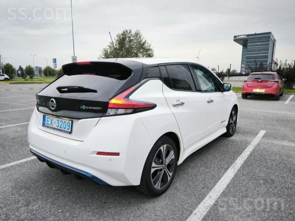 Balts Nissan Leaf 2019 Rīga, ar dzinēja tilpumu 0.00 L un nobraukumu 69 tūkst. km par 11999 €, foto 6 vietnē AUTOMOTO.COM.LV