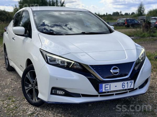 Balts Nissan Leaf 2019 Rīga, ar dzinēja tilpumu 0.00 L un nobraukumu 199 tūkst. km par 12995 €, foto 1 vietnē AUTOMOTO.COM.LV