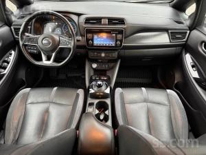 Balts Nissan Leaf 2019 Rīga, ar dzinēja tilpumu 0.00 L un nobraukumu 96 tūkst. km par 10900 €, foto 11 vietnē AUTOMOTO.COM.LV