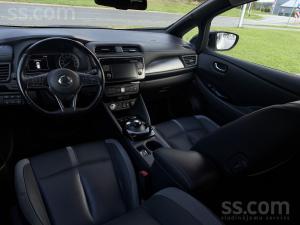 Balts Nissan Leaf 2019 Rīga, ar dzinēja tilpumu 0.00 L un nobraukumu 73 tūkst. km par 12950 €, foto 15 vietnē AUTOMOTO.COM.LV