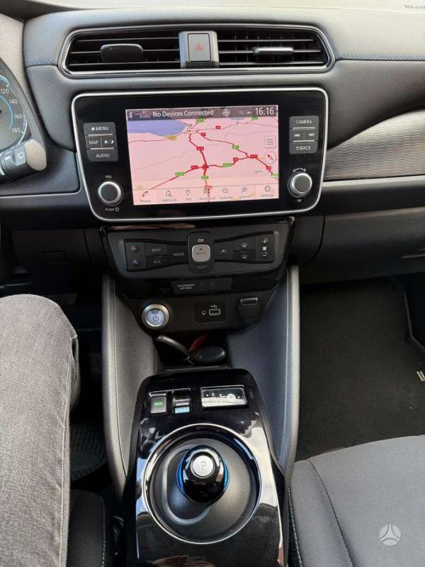 Balts Nissan Leaf 2020 Šauļi, ar dzinēja tilpumu 0.00 L un nobraukumu 33 tūkst. km par 12600 €, foto 11 vietnē AUTOMOTO.COM.LV
